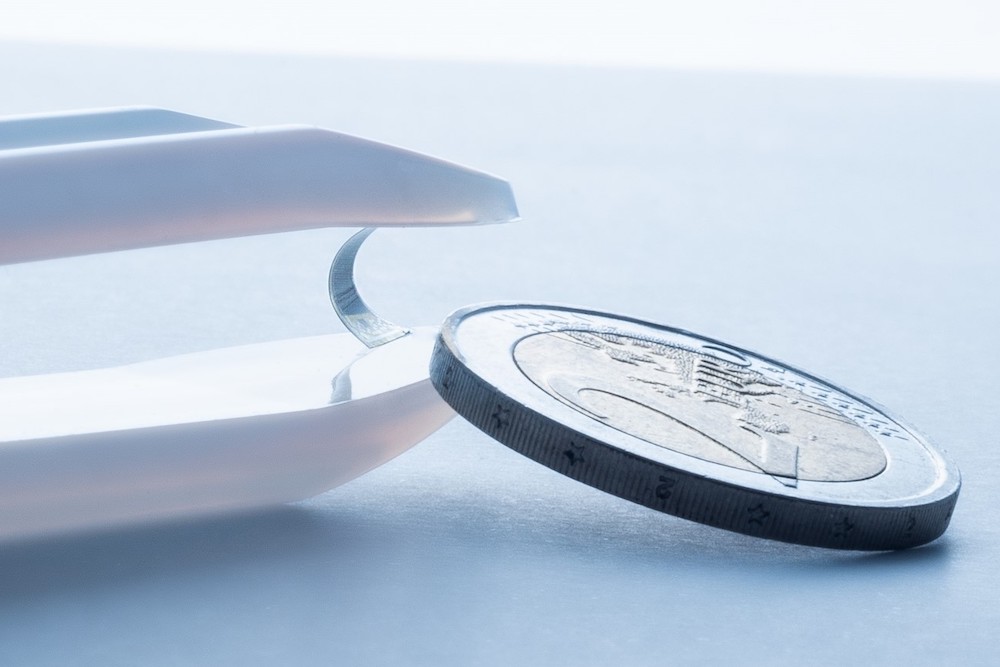 Fast, flexible microprocessor adds computation to thin-film technology ...