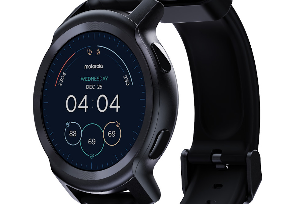 Watch protects with fall detection - Weartech Design